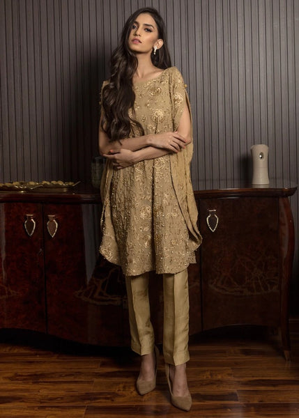 Gold Cape – Studio Elite Chicago